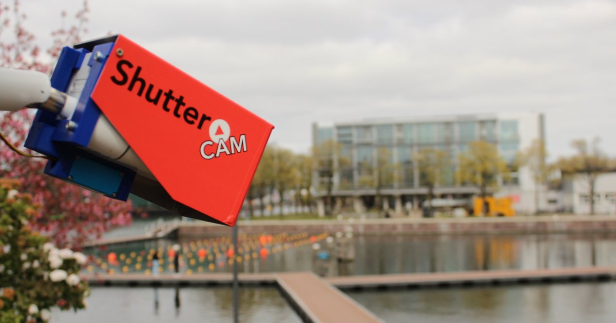 Shuttercam and Shutterring: visibly shutting cameras that are not in use