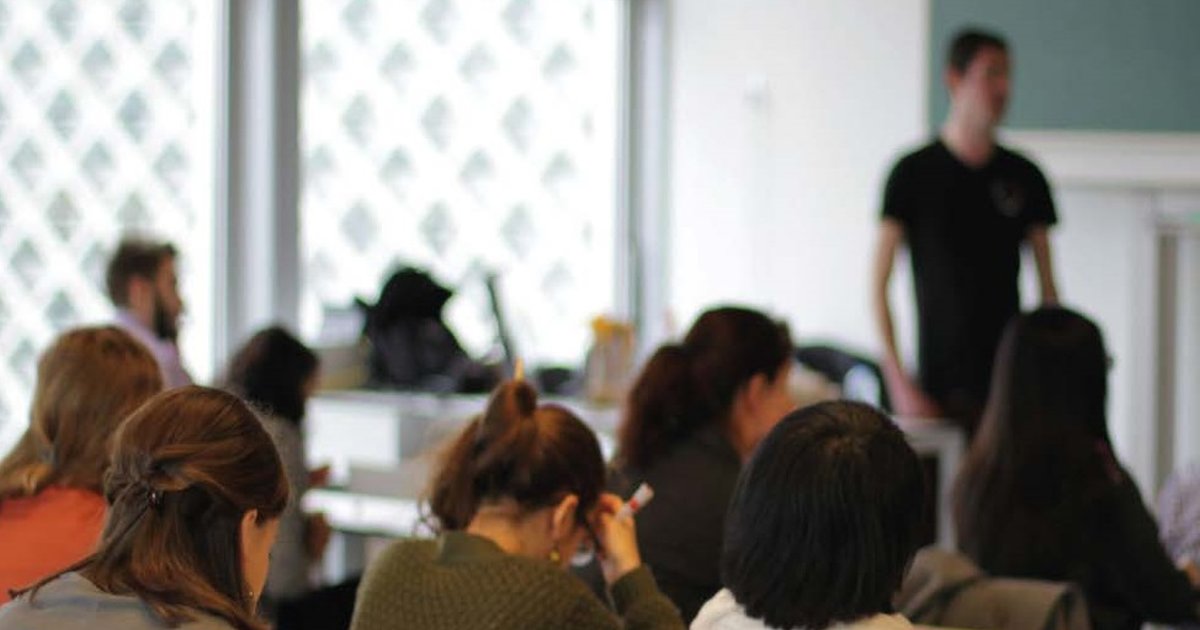 Teaching Large Groups